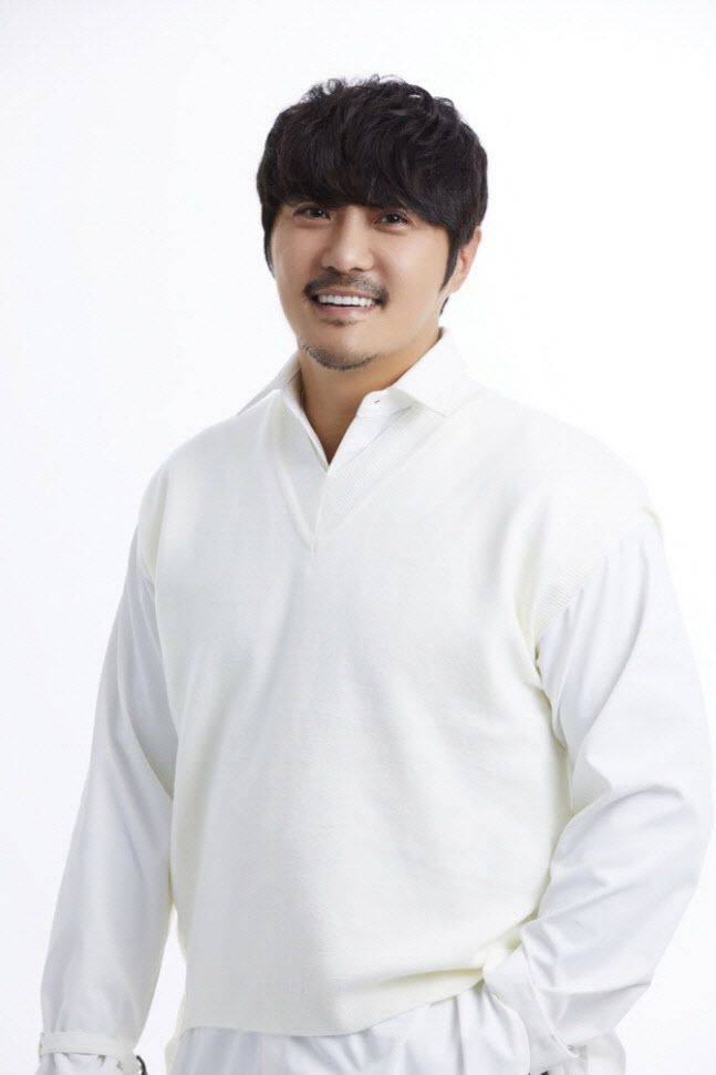 "등본에 적힌 두 딸 이름 뿌듯"… KCM 뒤늦은 아빠 고백 : zum 뉴스