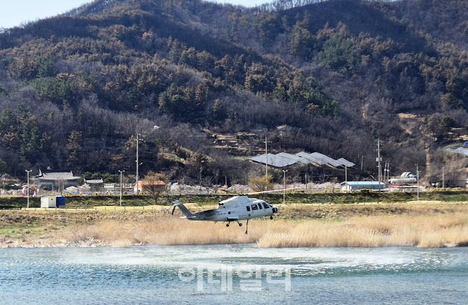 DMZ서 산불 재발화…헬기 2대 투입·진화율 50% : zum 뉴스