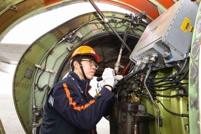 제주항공, 1Q 정비지연율 작년보다 0.6%P 낮춰 : ZUM 뉴스