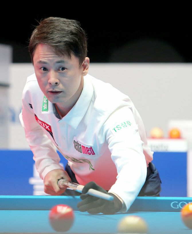 문성원, 4시즌 만에 PBA 1부 투어 복귀…김병호·김임권은 첫날 고배 : zum 뉴스