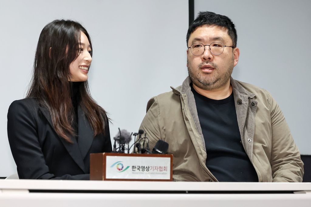 서울고검, ‘나는 신이다’ JMS 고발 다큐 제작 PD 불기소 처분 유지 : ZUM 뉴스