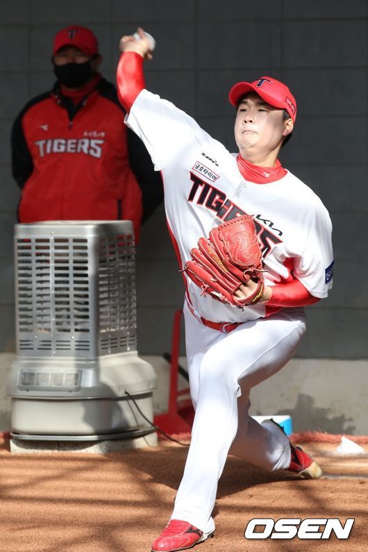 "아주 유용해졌다" 서른살 158km 플랜B, KIA 마운드 확 높인다 [오!쎈 함평] : zum 뉴스