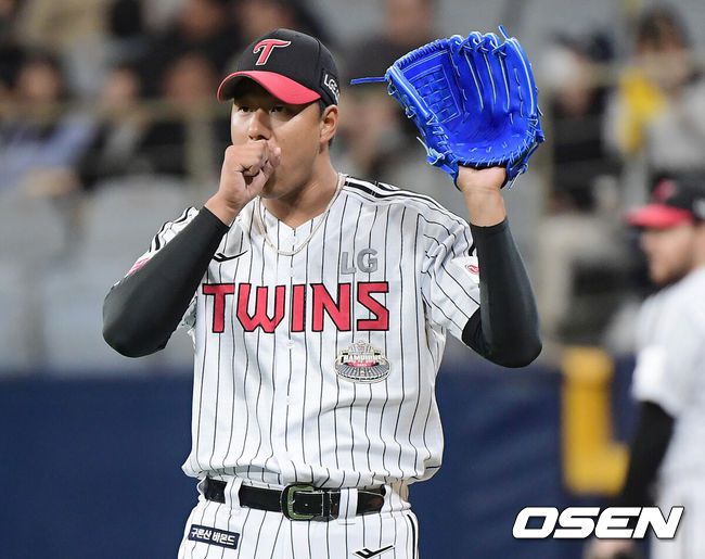 ‘ML 포스팅 희망’ 157km 사이드암, 쇼케이스 부진→개막 엔트리 고민 : zum 뉴스