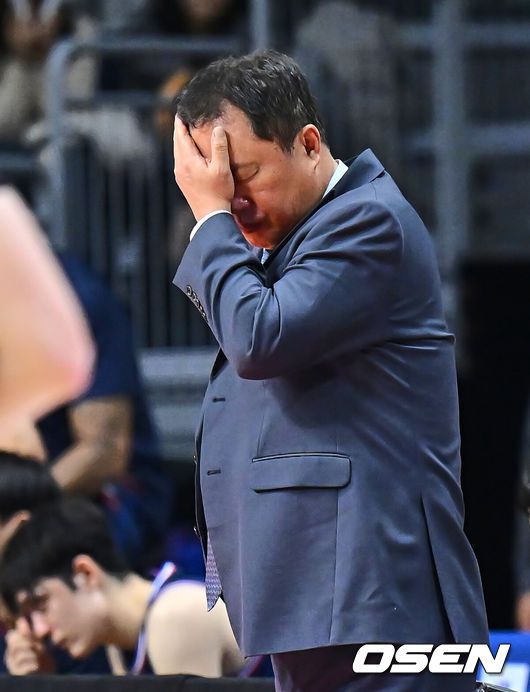 '디펜딩 챔피언이 어쩌다' KCC, 충격 9연패...KT에 와르르→6강 PO도 빨간불 : zum 뉴스