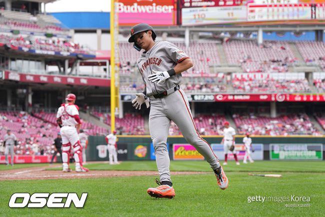 ‘MLB 2루타 1위·타율 .344’ 이정후 미쳤다…日언론도 “오명 씻고 1655억 증명” 극찬 : zum 뉴스