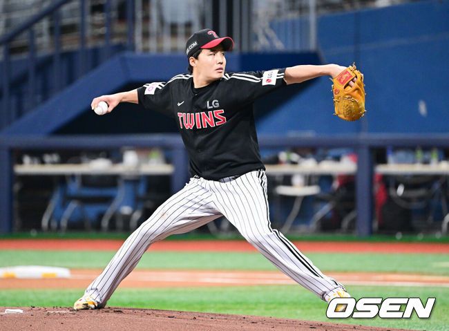 ‘미쳤다, 1이닝 9구 KKK’ 임찬규, 무결점 이닝 괴력…KBO 역대 10번째 대기록 : ZUM 뉴스