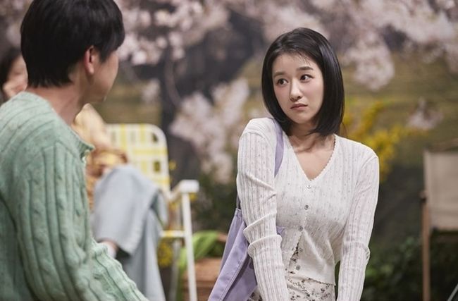 서예지 학력위조설 4년 만에…"다 아는데 거짓말 해봤다" (SNL)[순간포착] : ZUM 뉴스