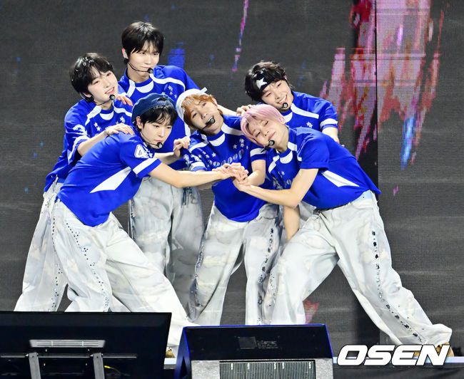 [사진]NCT 위시,'더 사랑스럽게' : ZUM 뉴스