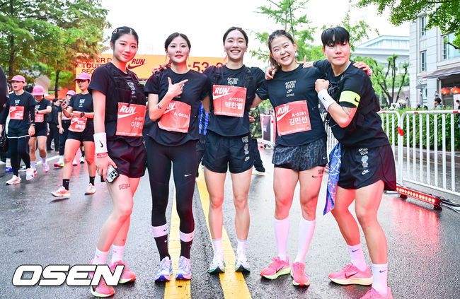 [사진]이해인-박한별-김민선,'10K 레이스 완주했어요' : zum 뉴스