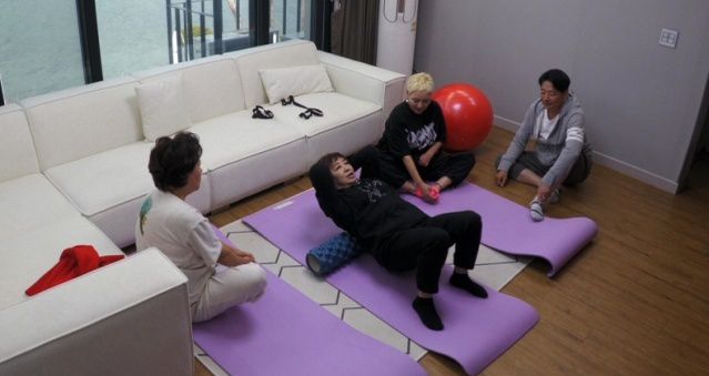 혜은이, 2달만에 8kg 감량..몸무게 앞자리 바뀌었다 (같이 삽시다) : zum 뉴스