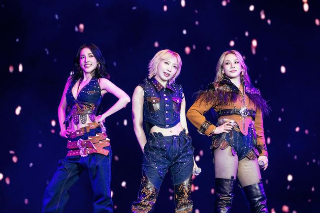 박봄은 어디로?..2NE1, 美 페스티벌서 다시 뭉쳤다 [Oh!쎈 이슈] : zum 뉴스