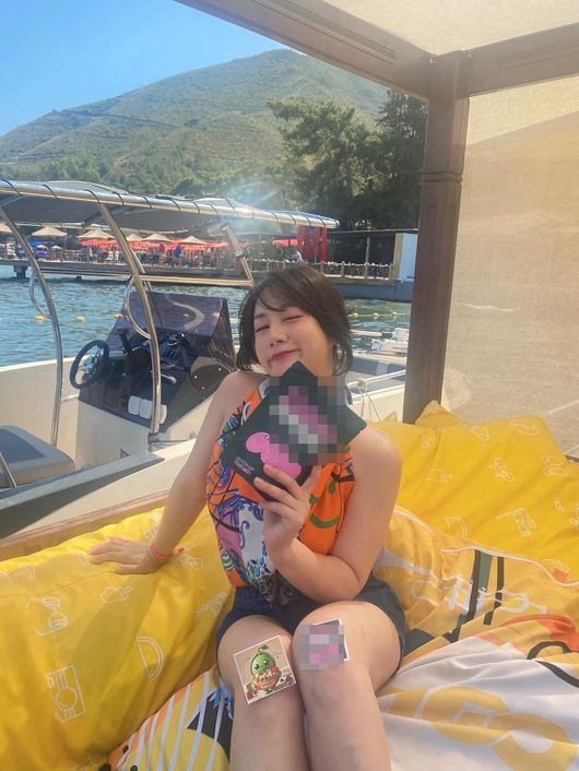 '48kg' 박나래, 민소매·핫팬츠 섹시 바캉스룩…미모 美쳤다 : zum 뉴스