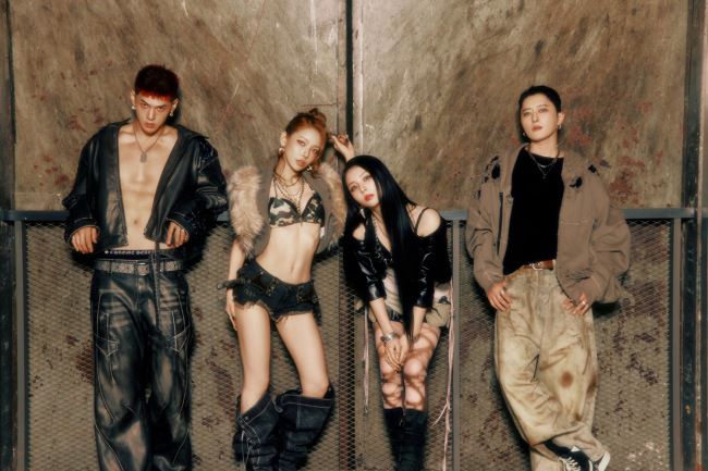 카드(KARD), 오늘(3일) '엠카'서 'Touch' 컴백 무대..치명적 섹시 온다 : zum 뉴스