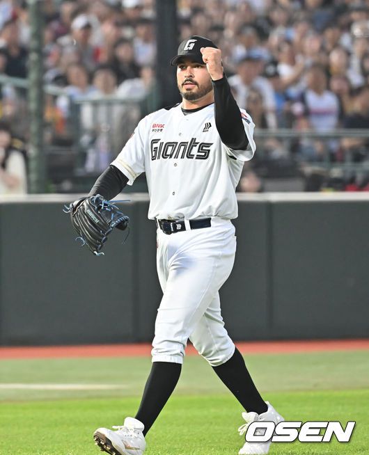 '5승 무패 ERA 1.72' 롯데 감보아, 신한 SOL뱅크 KBO 리그 6월 월간 MVP 선정 : zum 뉴스