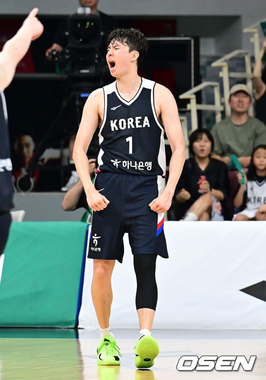‘이러다 이현중-여준석 둘 다 일본 B리그에 뺏긴다’ KBL 진지하게 제도개선 논의해야 [서정환의 사자후] : zum 뉴스