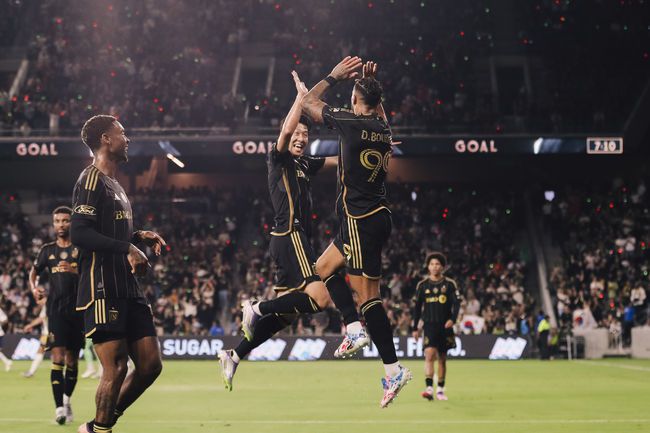 '흥부듀오' 또 대폭발! 손흥민 1골 1도움·부앙가 해트트릭...LAFC, 또 솔트레이크 4-1 격파→3연승 질주 : zum 뉴스