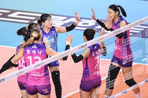 여자배구 흥국생명, IBK기업은행 꺾고 3승째(종합) : zum 뉴스