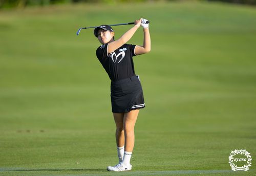 KLPGA 작년 신인왕 유현조, 개막전 2R 공동 선두…'한중일 경쟁'(종합) : ZUM 뉴스