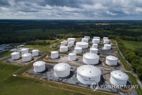 [뉴욕유가] 美 대러 제재 우려ㆍ이란 불확실성에 상승…WTI 1.6%↑ : ZUM 뉴스