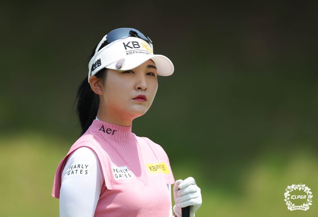 이예원 E1 채리티오픈서 3주 연속 우승 도전 : zum 뉴스