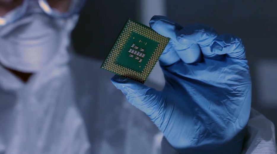 ‘적자 낙오’ 삼성 파운드리, 발땀 나게 뛰었다…TSMC에 밀리던 파트너사, 1년새 쑥↑[김민지의 칩만사!] : zum 뉴스