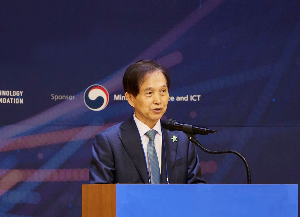 AI 3대강국 도약…이광형 KAIST 총장 “인재양성 R&D 혁신 가속화” : zum 뉴스