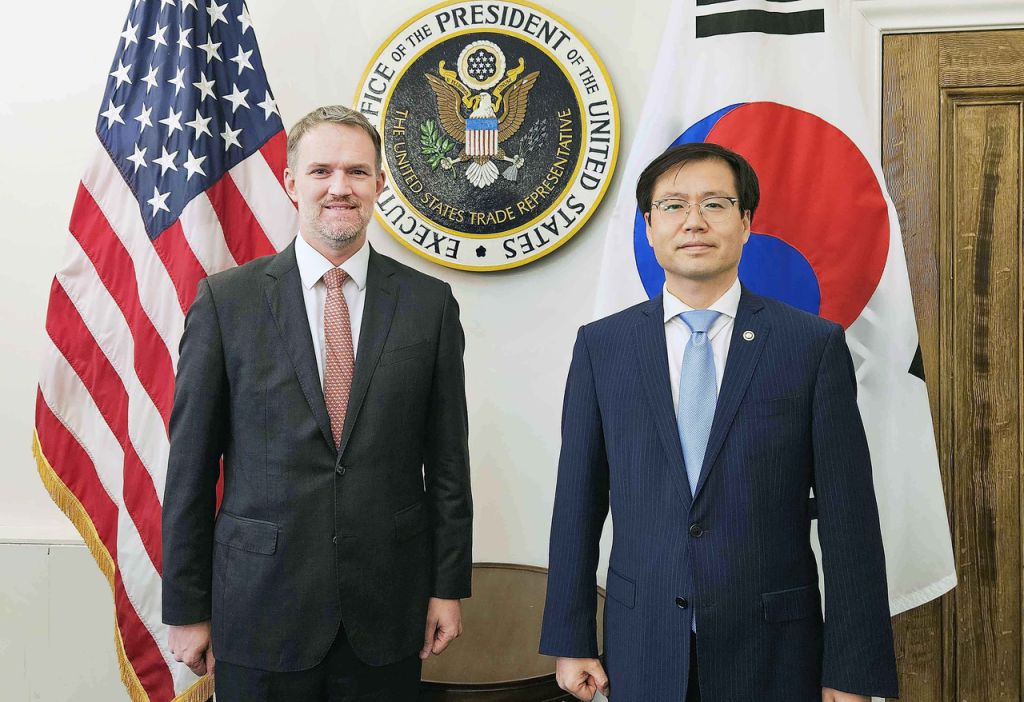 USTR 대표 만난 여한구 통상본부장, 한미 제조업 협력 로드맵 제시 : zum 뉴스