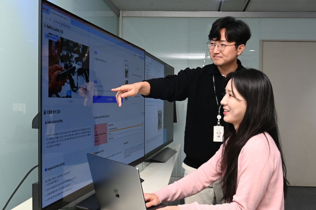 ETRI “AI가 위험까지 판단” 시각언어모델 ‘세이프 라바’ 공개 : zum 뉴스