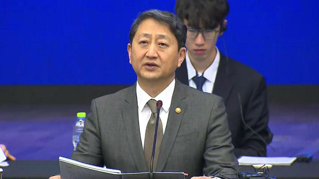 협력 약속한 한일중 경제통상장관 "3국 FTA 추진" : ZUM 뉴스