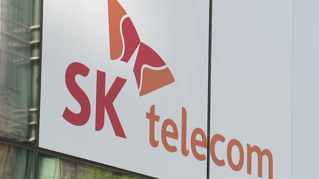 [속보] SKT "오늘부터 별도 신청 없이 유심보호서비스 자동가입" : ZUM 뉴스