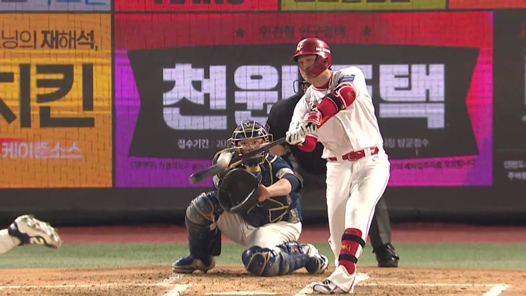 최정, KBO 사상 첫 500홈런 고지 : ZUM 뉴스