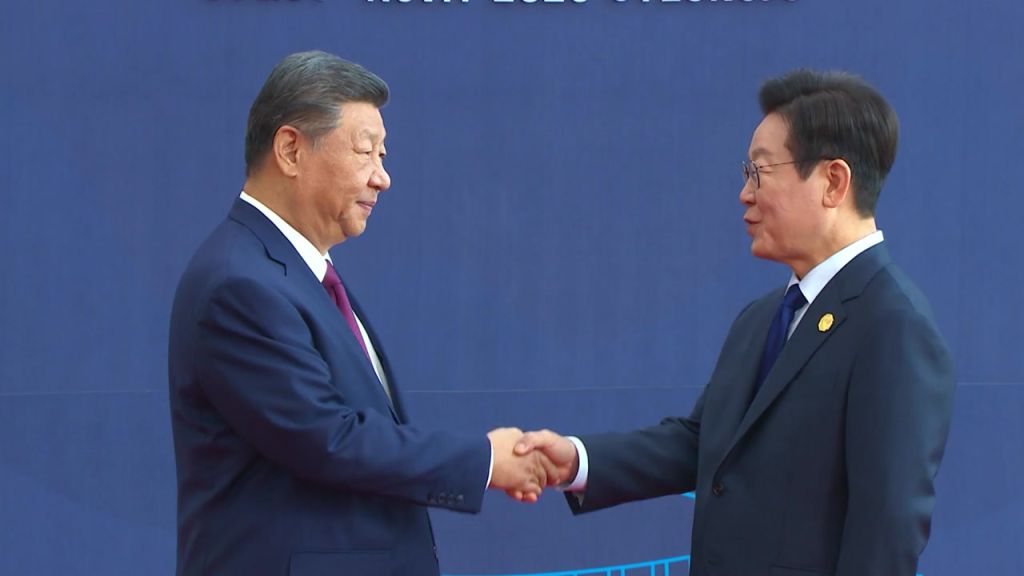 이 대통령, 오늘 시진핑과 정상회담...APEC 정상회의 마무리 : zum 뉴스