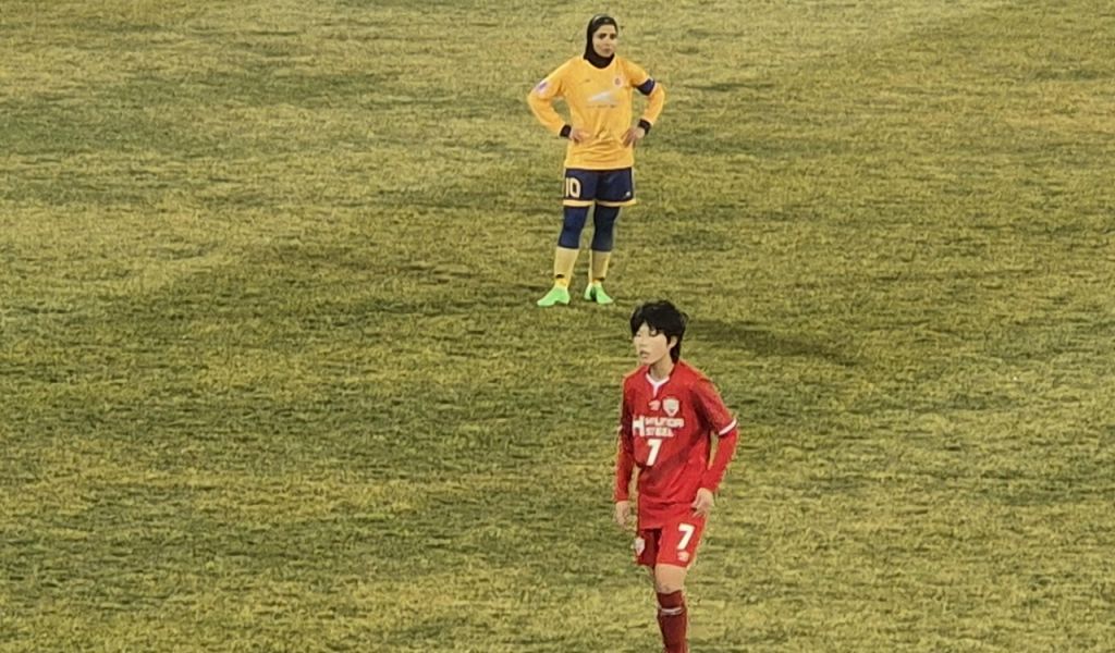 여자축구 명문 현대제철, 이란팀 꺾고 초대 '여자 ACL' 4강 진출 : zum 뉴스