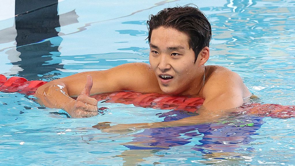 수영 김우민, 대표선발전 자유형 1500m 이어 800m도 1위 : zum 뉴스
