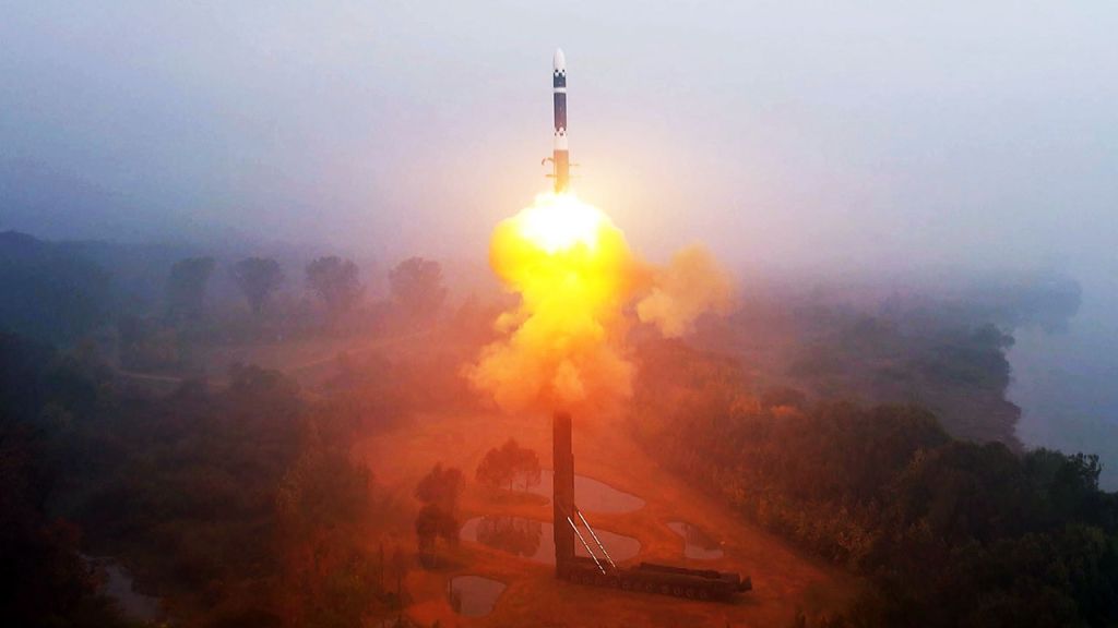 미 "북한, 현재 ICBM 10기 보유…2035년까지 50기로 늘 수 있어" : ZUM 뉴스