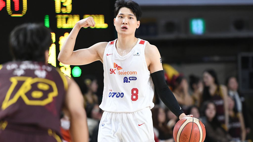 SK, MVP 안영준과 동행…'김선형 공백'엔 김낙현 영입 : ZUM 뉴스