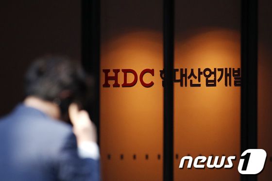 HDC 현산 광주 붕괴사고 손실 규모 반영 '작년 영업익 43.6% 감소' : ZUM 뉴스