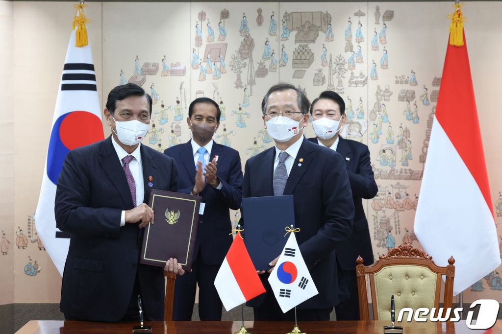 조승환 해수부 장관, 인니 해양투자조정부 장관과 MOU : ZUM 뉴스