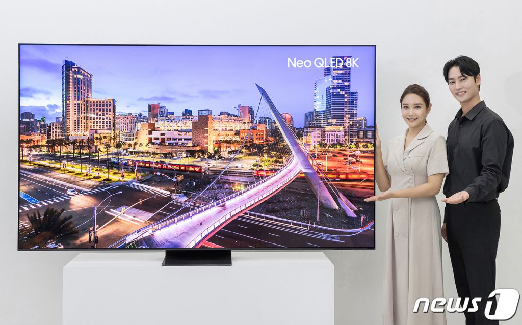 "TV는 거거익선" 삼성 98형 Neo QLED 8K 국내 출시 : zum 뉴스