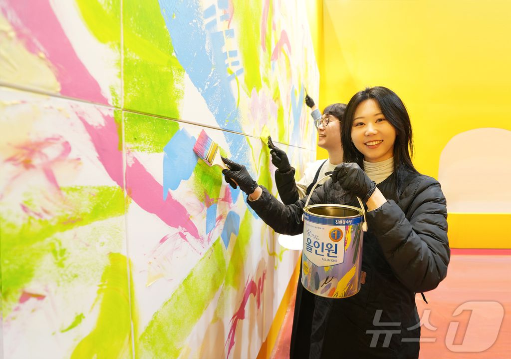 KCC, 리빙페어 ESG특별관에서 '1000 프로젝트' 참여 : zum 뉴스