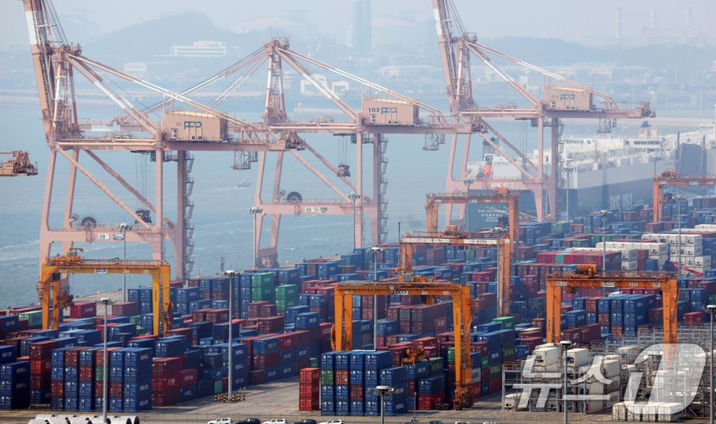 작년 4분기 韓 성장률 OECD 29위…올 1분기는 역성장 우려 : zum 뉴스