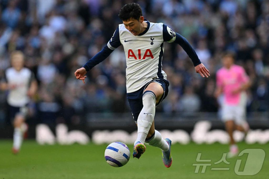 UEL 올인 손흥민, 3관왕 조준 이강인, 부상에도 못 쉬는 김민재[해축브리핑] : zum 뉴스
