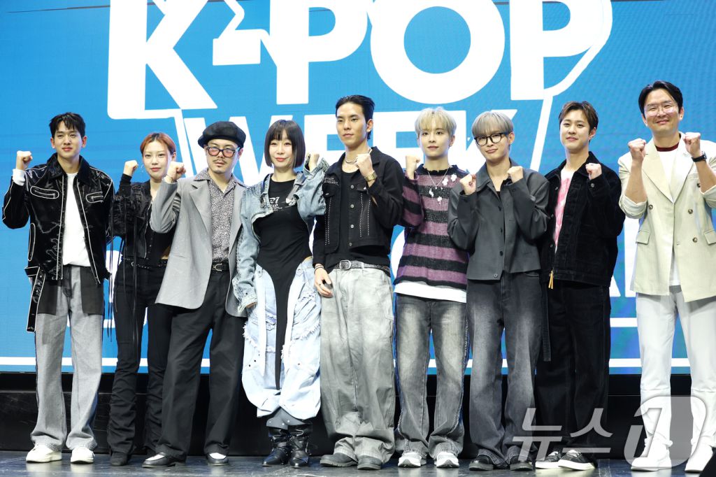 "홍대를 K팝 성지로" 윤형빈·류필립·승호 등 뭉친 'K팝 위크'(종합) : zum 뉴스