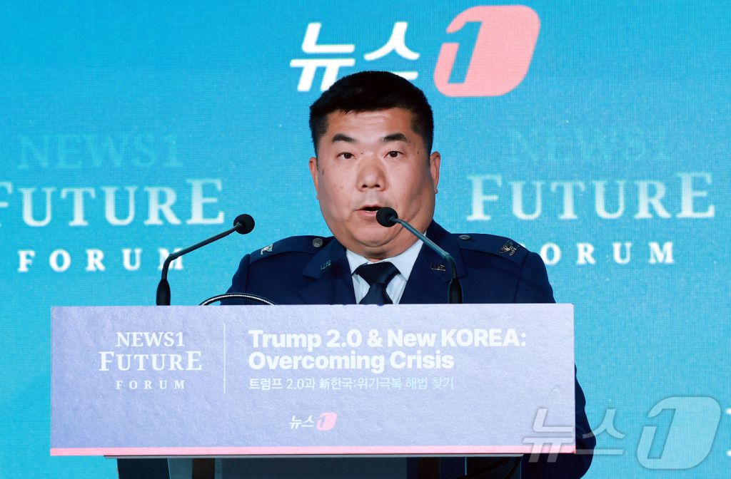 [NFF2025] 포 쉬에 전투통합실장, '현실이 된 스타워즈' 주제 발표 : ZUM 뉴스