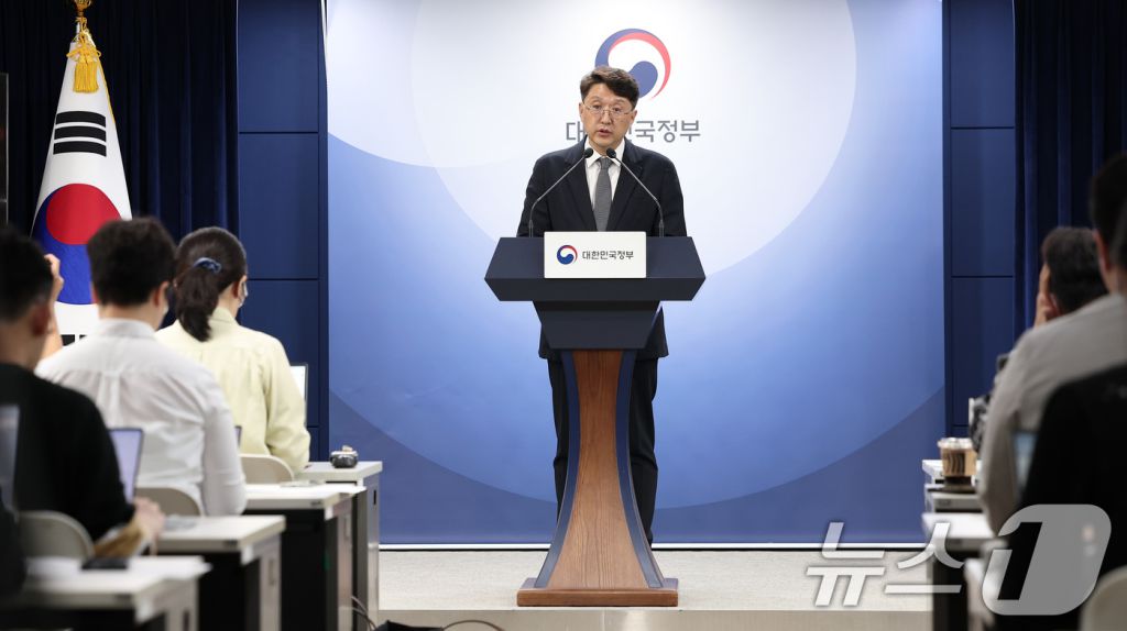 정부 "SKT IMEI·개인정보도 유출 위험…복제폰은 원천불가"(종합) : zum 뉴스