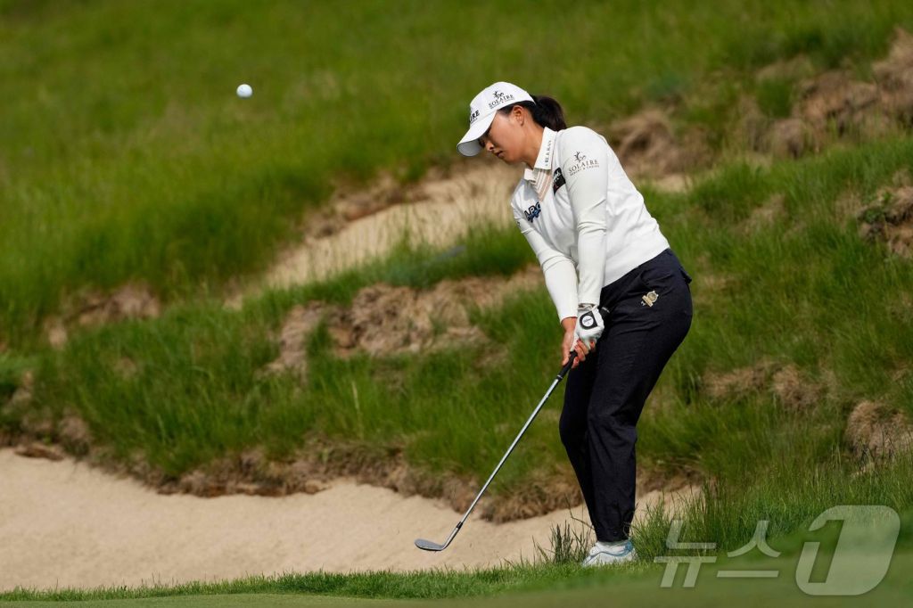 고진영, US 여자오픈 3R 공동 13위…韓 2년 연속 '톱10 제로' 위기 : ZUM 뉴스