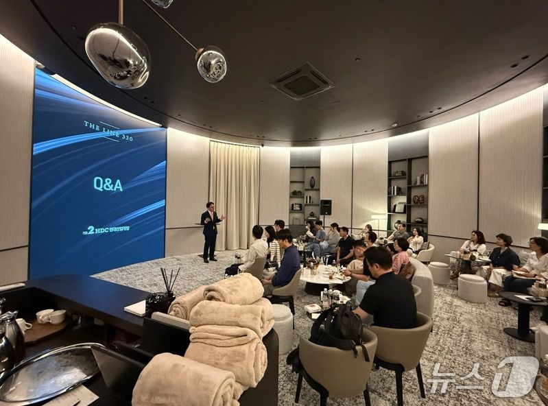 HDC현산, 체험 중심 '용산정비창 홍보관' 운영…"한강조망 설계 확인" : ZUM 뉴스