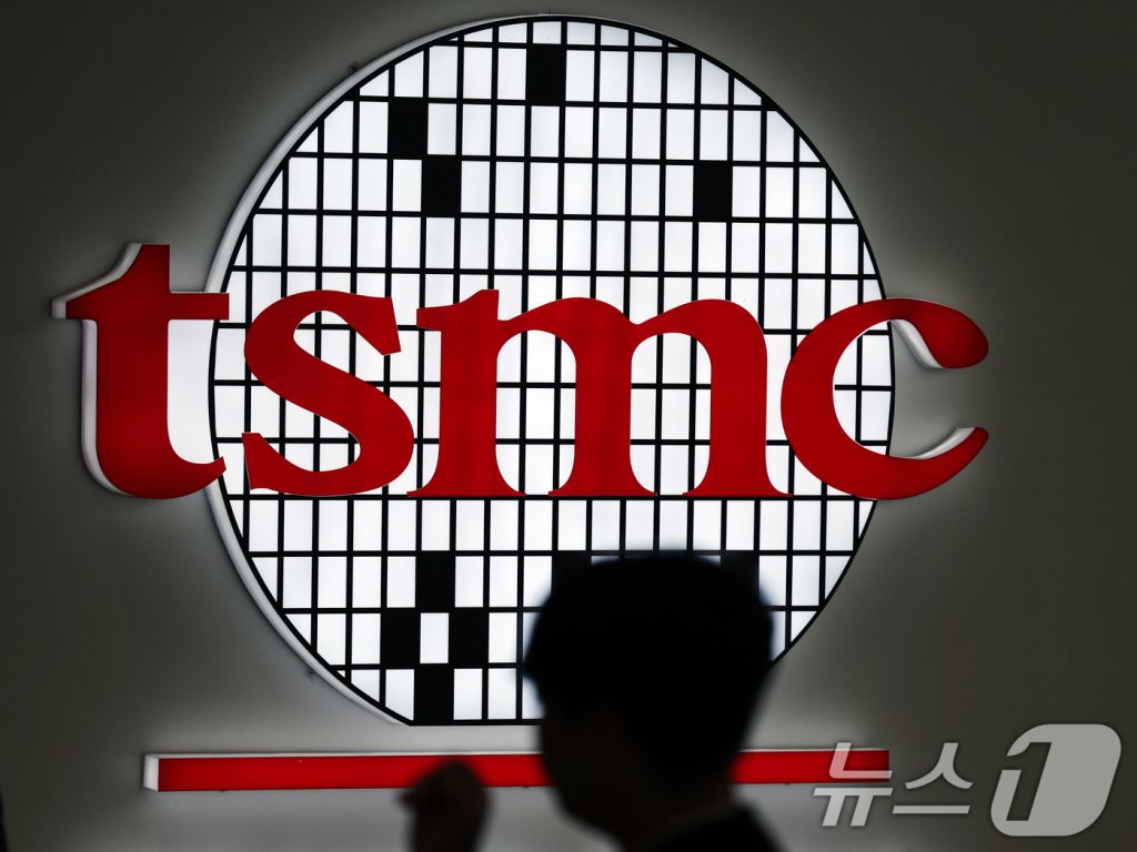 TSMC, 강한 AI 수요 지속에 7월 매출 15조…전년比 25.8%↑ : zum 뉴스