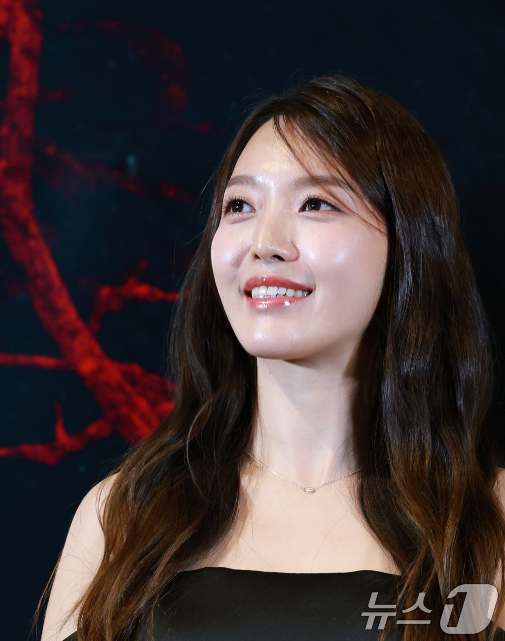 'AOA 찬미' 임도화, 결혼 후 더 예뻐졌네 : zum 뉴스