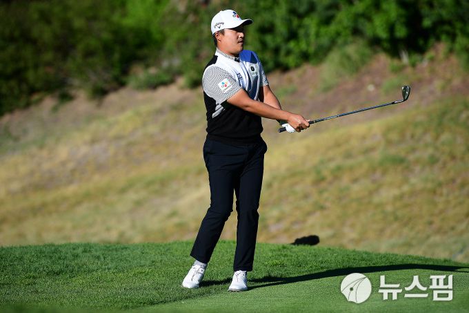 [PGA] '1R 공동8위' 이경훈 "욕심 버렸더니 부진 탈출" : zum 뉴스
